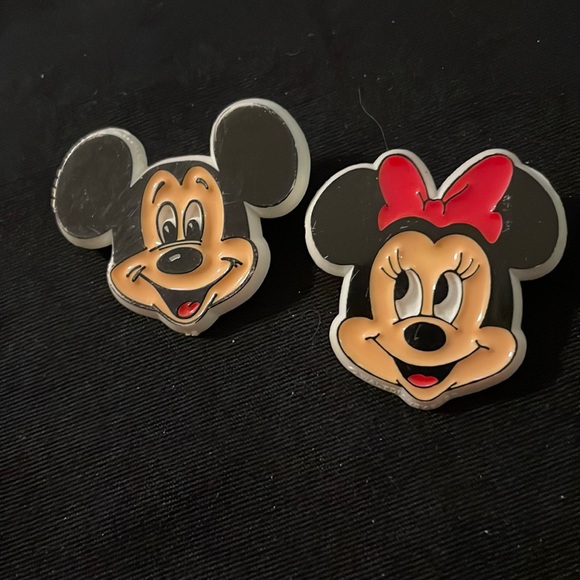 Disney | Other | Vintage Disney Mickey And Minnie Pin | Poshmark
